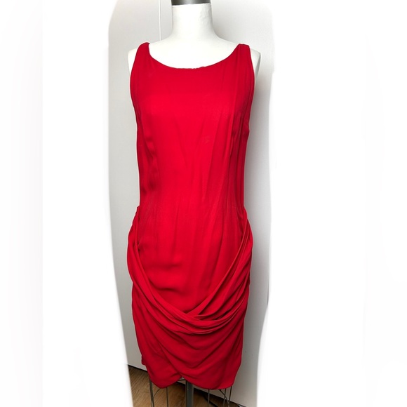 Giorgio Armani | Dresses | Giorgio Armani Le Collezioni Sleevess Red ...